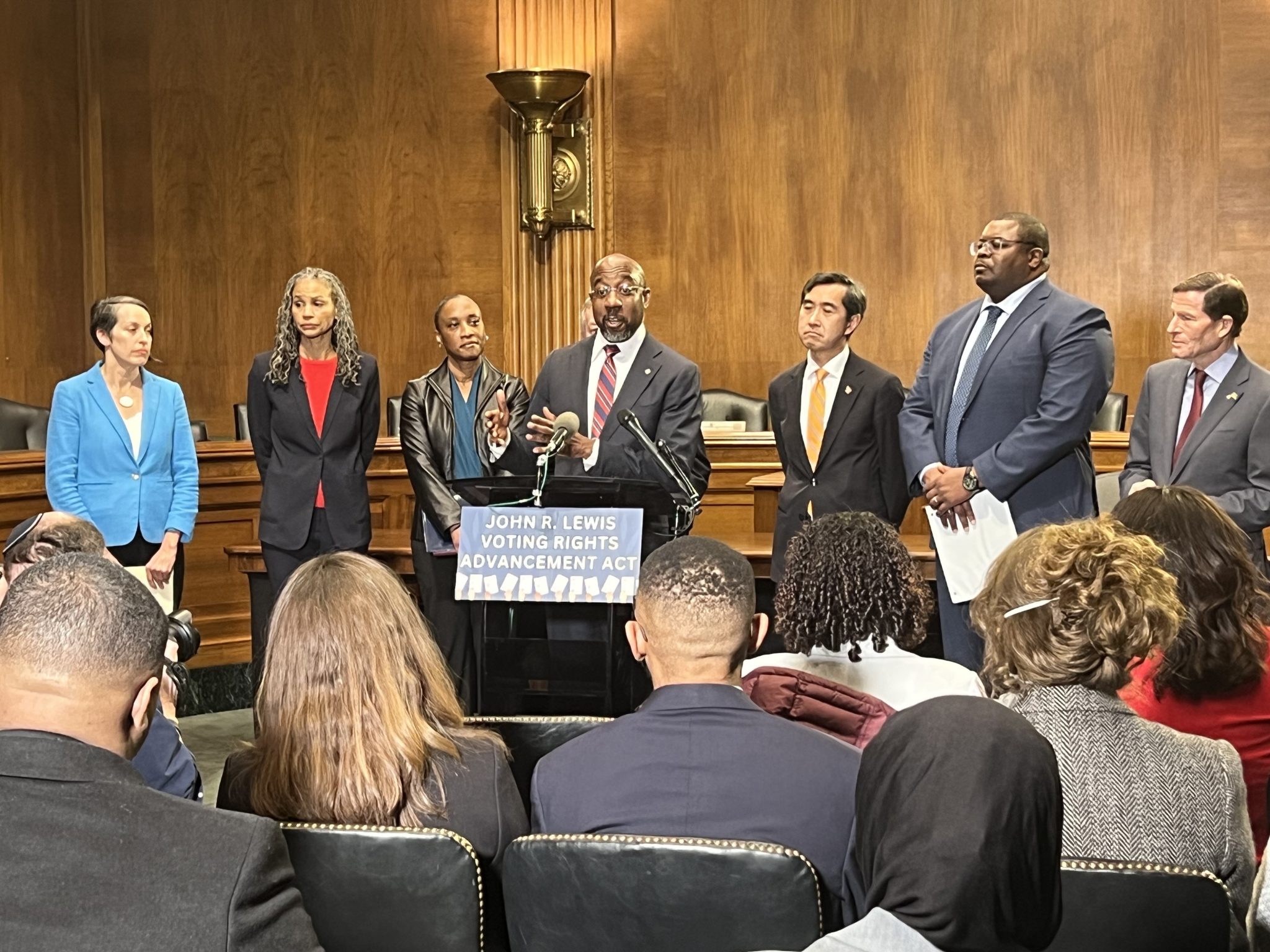 Senator Reverend Warnock, Colleagues Reintroduce John R. Lewis Voting ...